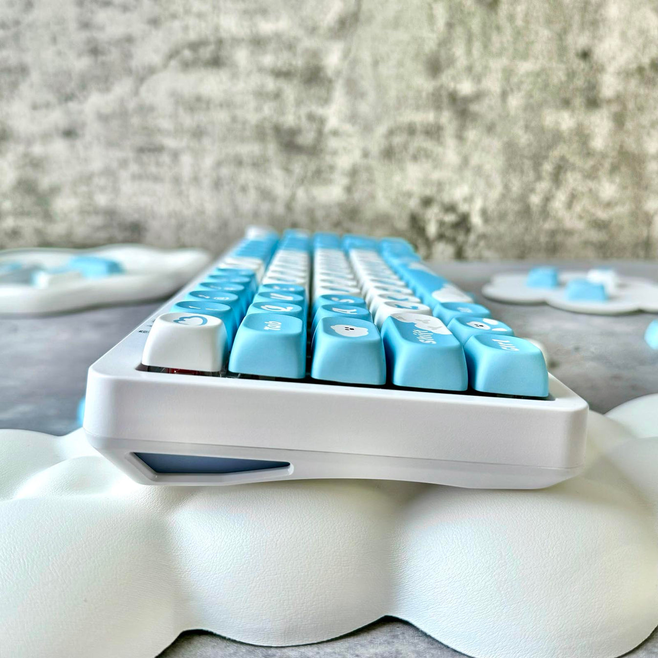 Fluffy Cloud Keycap Set – Taro Depato